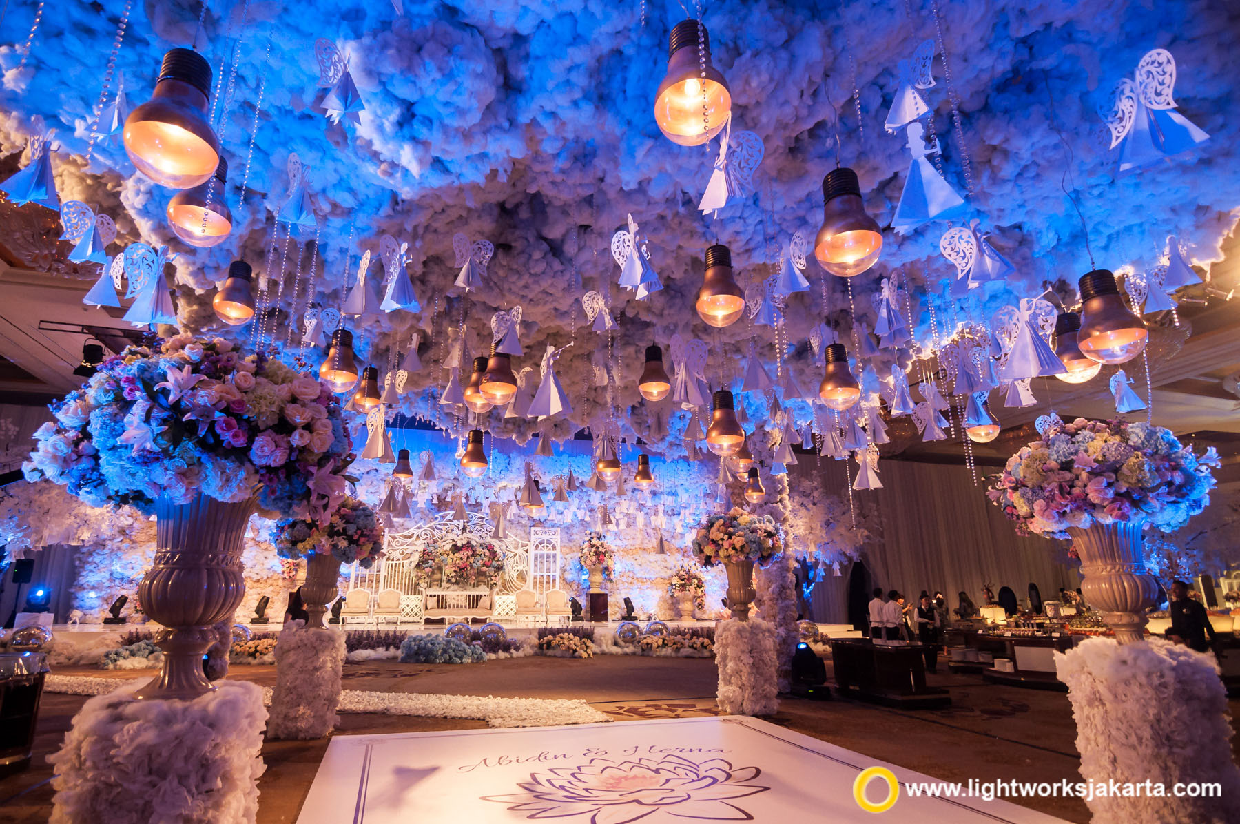 Heavenly Decoration | Lightworks